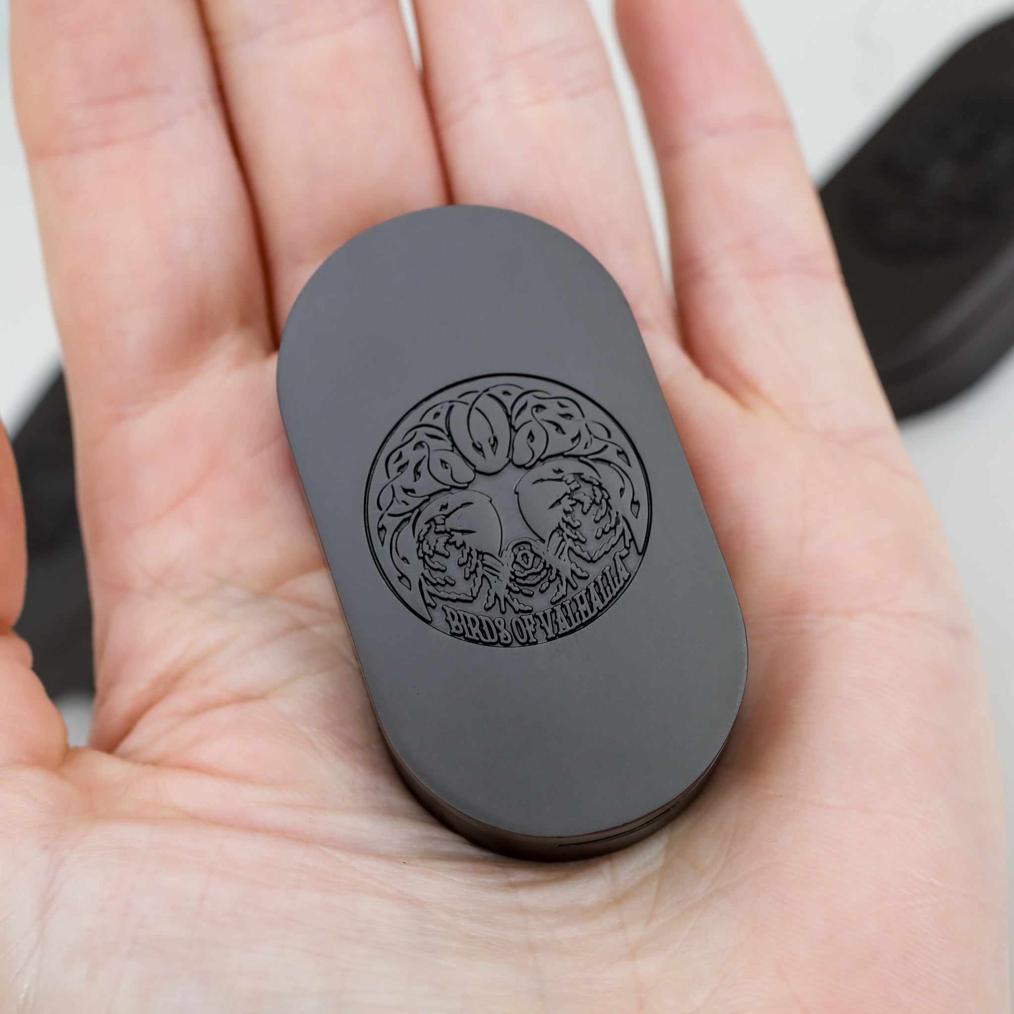 Natural Solid Fragrance Refillable Compact